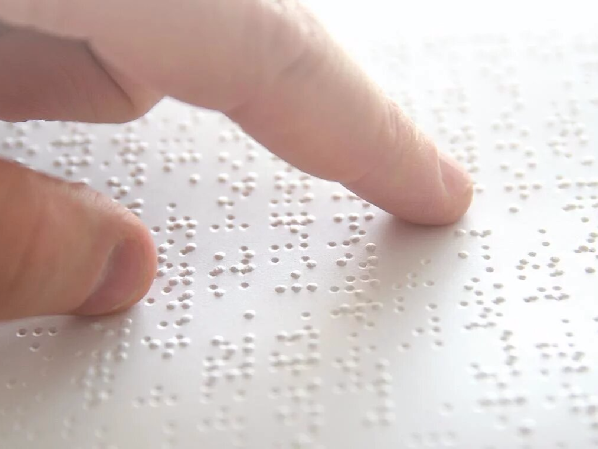 El braille: puntos como puentes – La Voz de San Justo