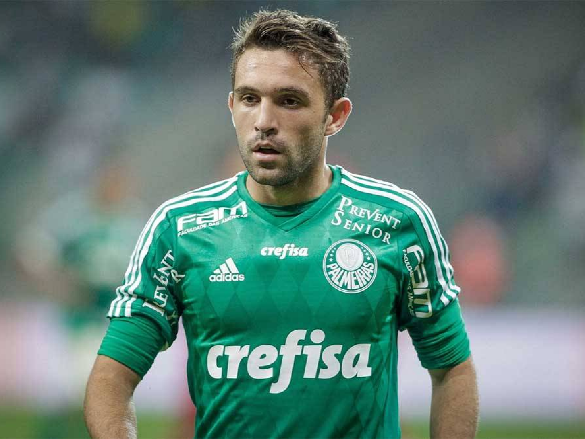 Se cayó el pase de Allione a Racing – La Voz de San Justo