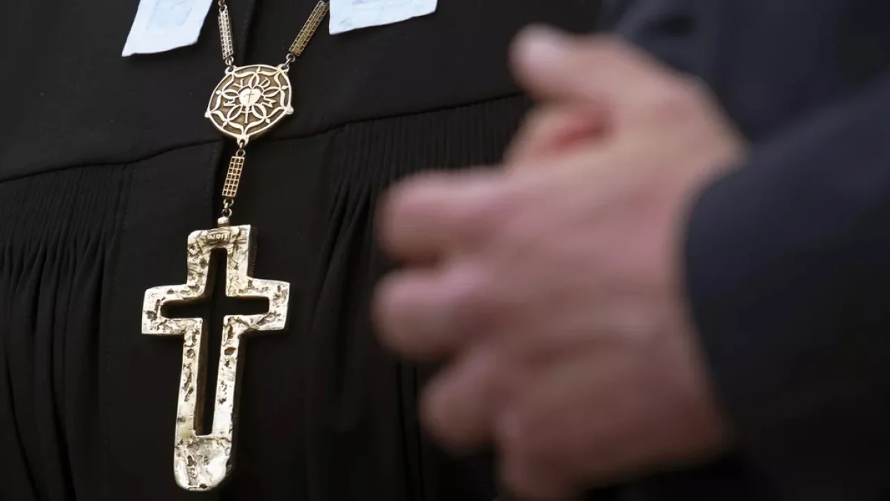 Más De 2 000 Personas Fueron Víctimas De Abusos Sexuales En La Iglesia
