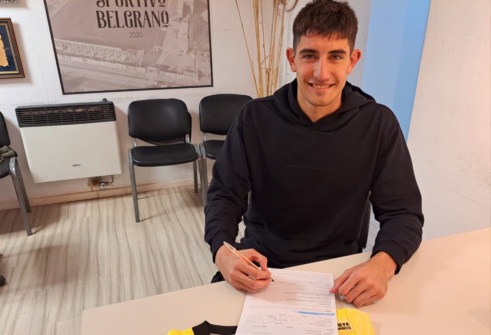 Roggero ya es profesional – La Voz de San Justo