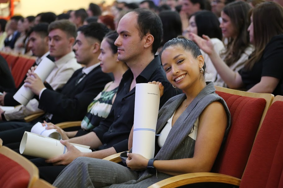 Diseño Industrial: 16 nuevos egresados y un futuro profesional en ...