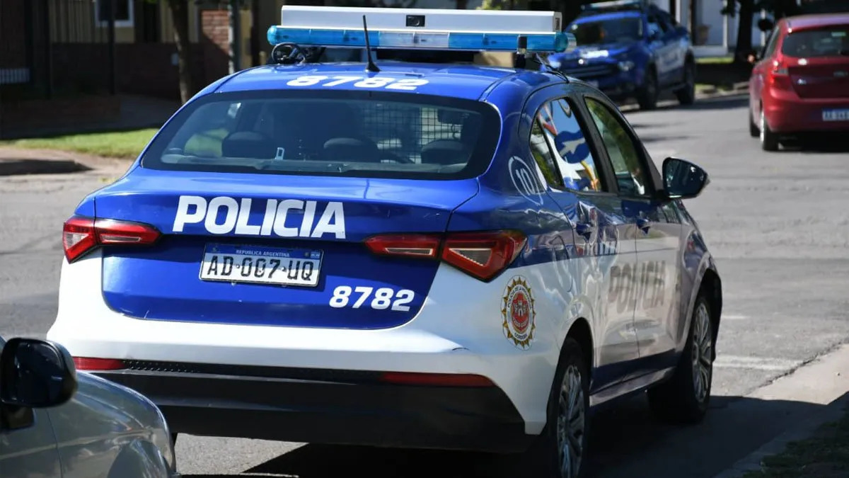 Detuvieron a un delincuente por el hurto de una motocicleta en barrio ... Detuvieron a un delincuente por el hurto de una motocicleta en barrio ...