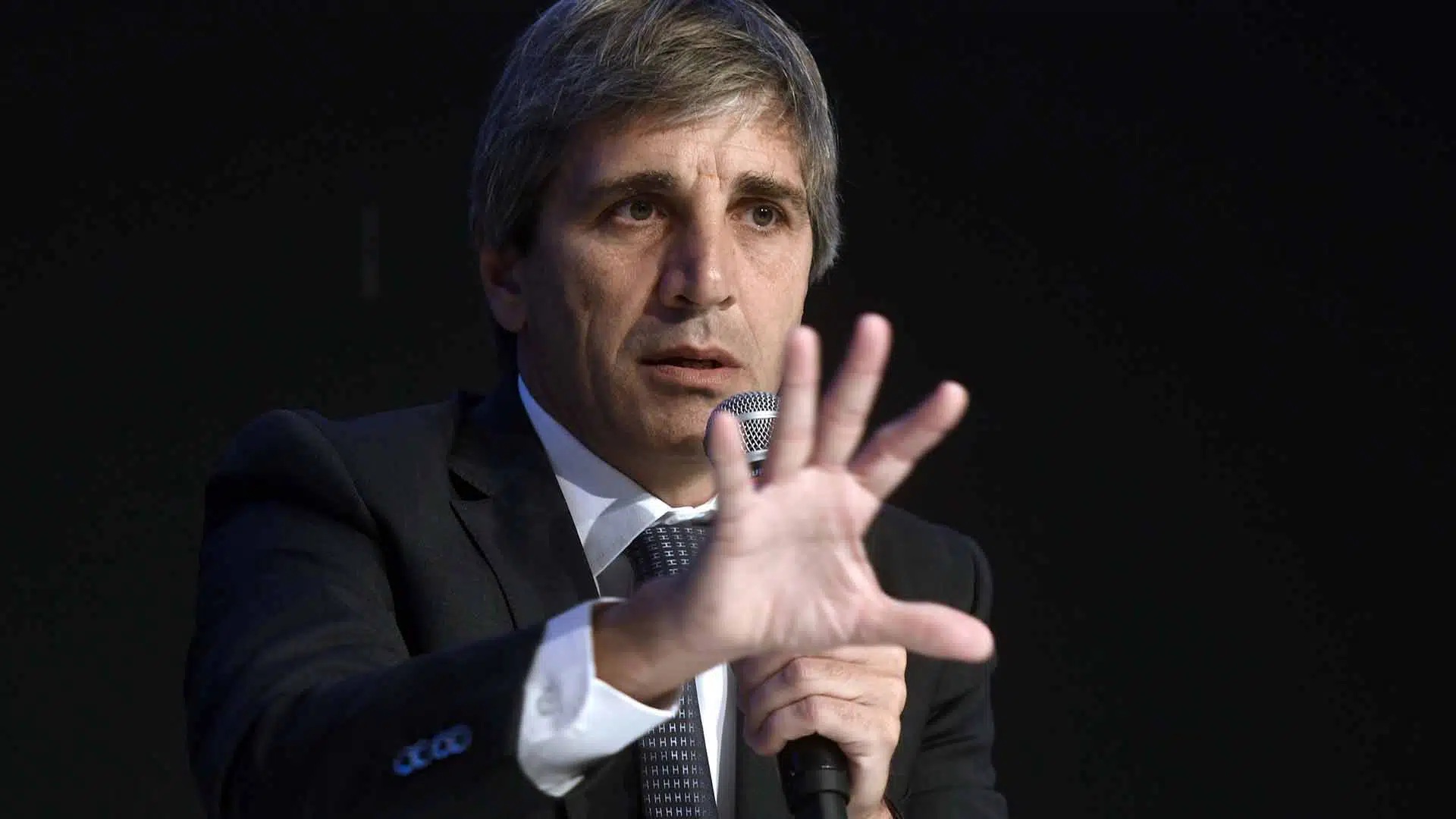 Luis Caputo al final tuvo que dar la orden que quería evitar – La Voz ...